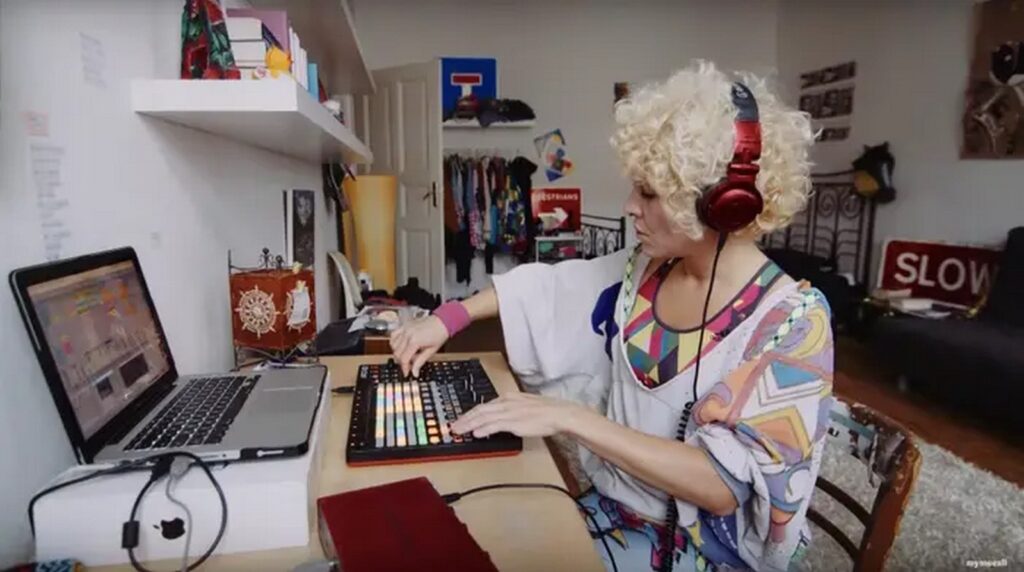 Pursuing Passion: From Investment Banking to DJ Success - The Designeers